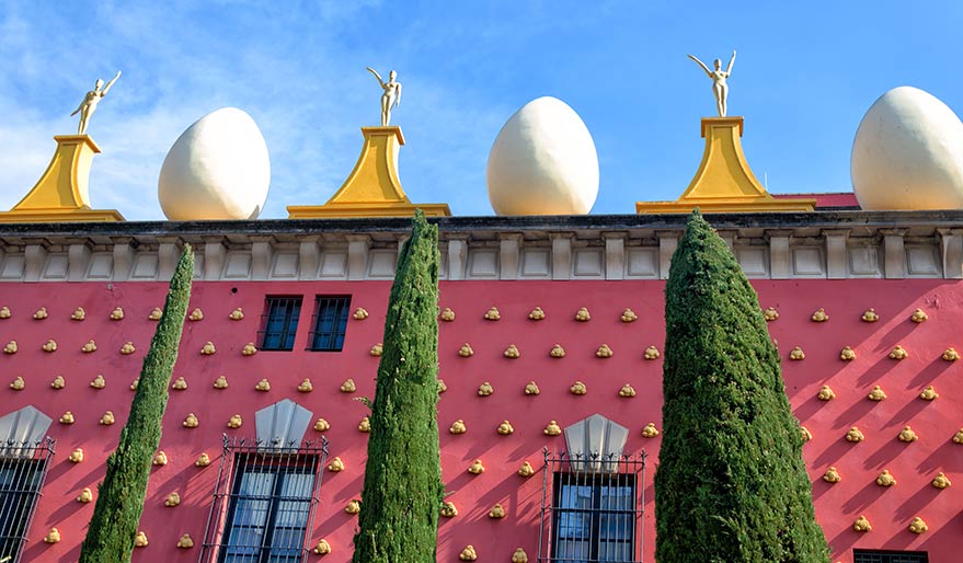 Dalí Theater-Museum in Figueres | Tourism in Barcelona